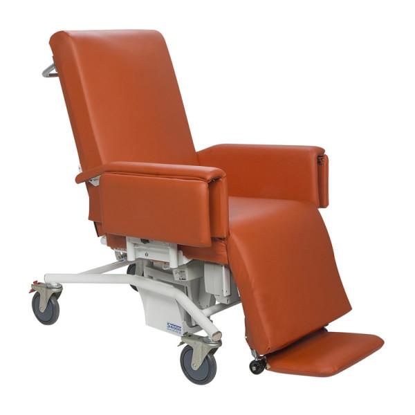 Sertain care chair with procedure tray arms | Caremed – Caremed UK
